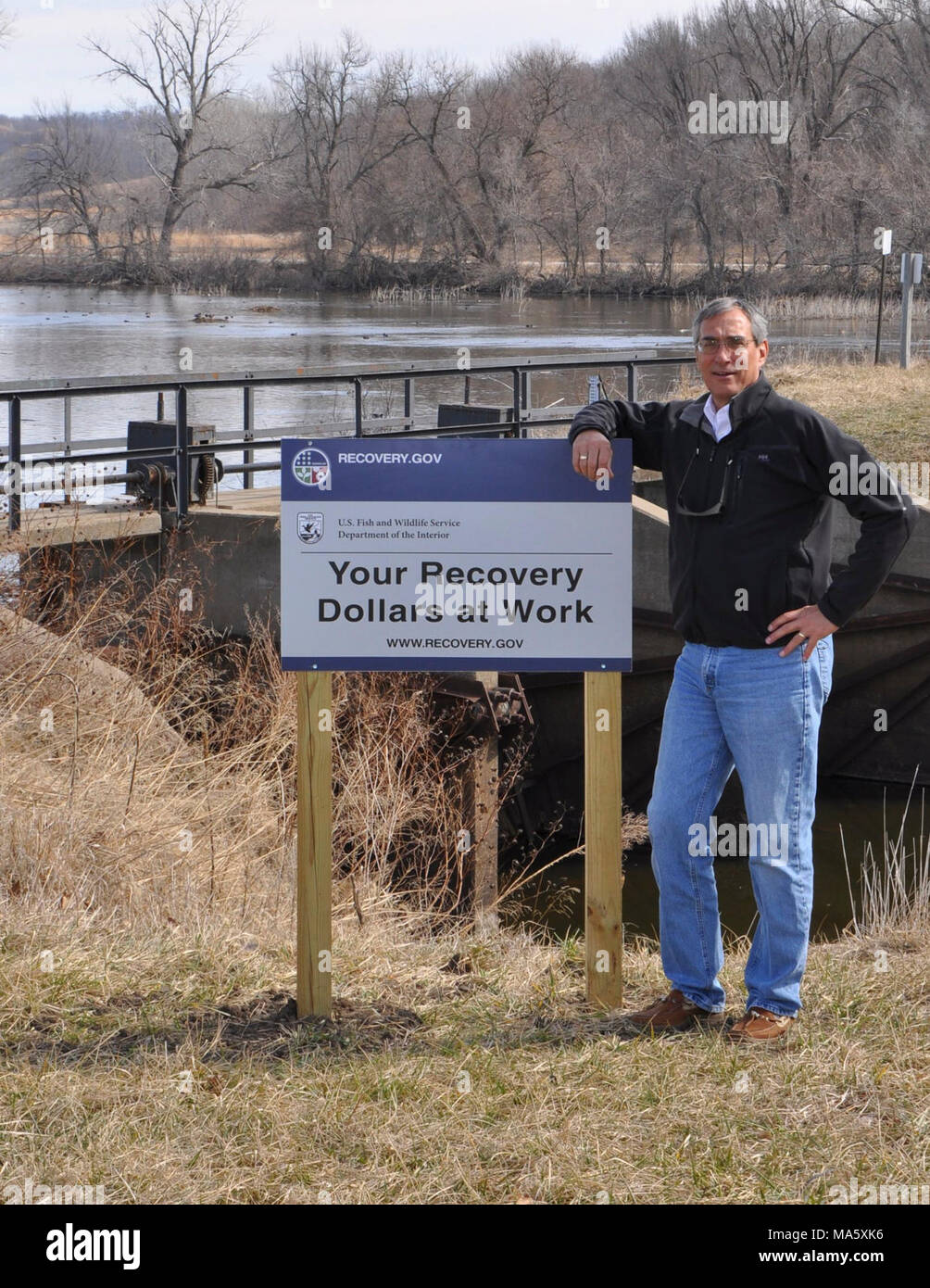 Midwest Regional Director Tom Melius with an ARRA sign Stock Photo - Alamy