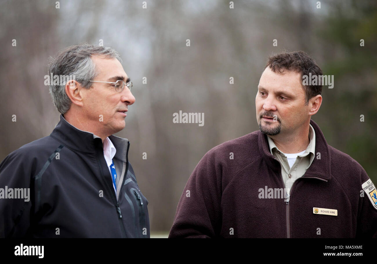 Regional Director Tom Melius & Biologist Rich King Stock Photo - Alamy