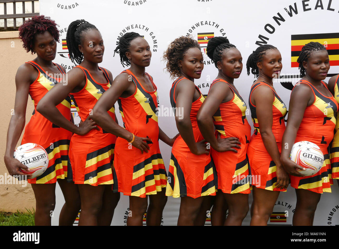 Netball team hi-res stock photography and images - Alamy