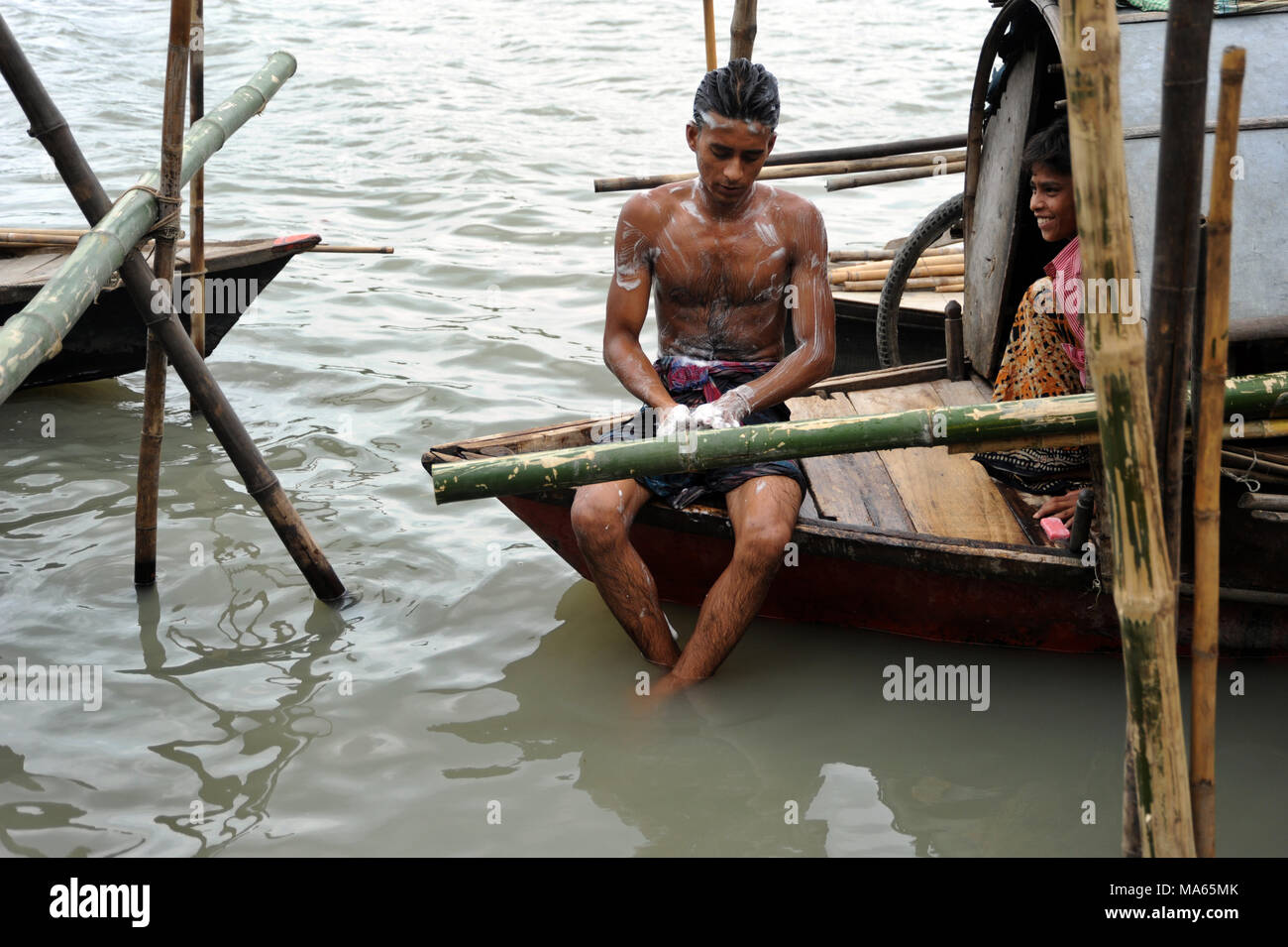 Narayanganj, Bangladesh - April 23, 2010: Daily Life of Water Gypsy or ...
