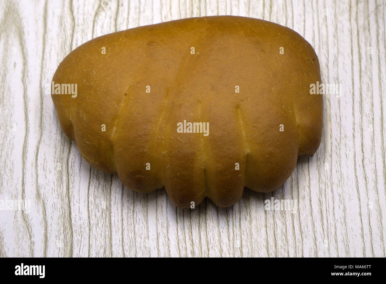 Stuffed Scallops on the Half Shell Stock Photo - Alamy