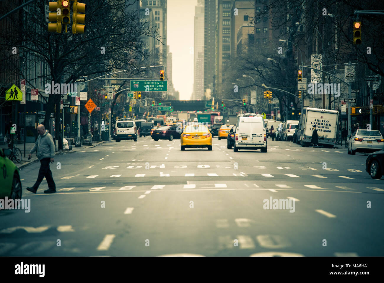 NEW YORK CITY - MARCH 29, 2018: New York City Manhattan street scene ...