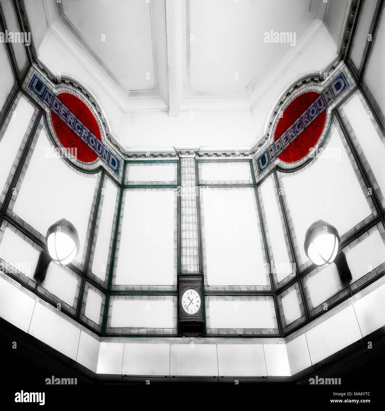 Maida vale tube hi-res stock photography and images - Alamy