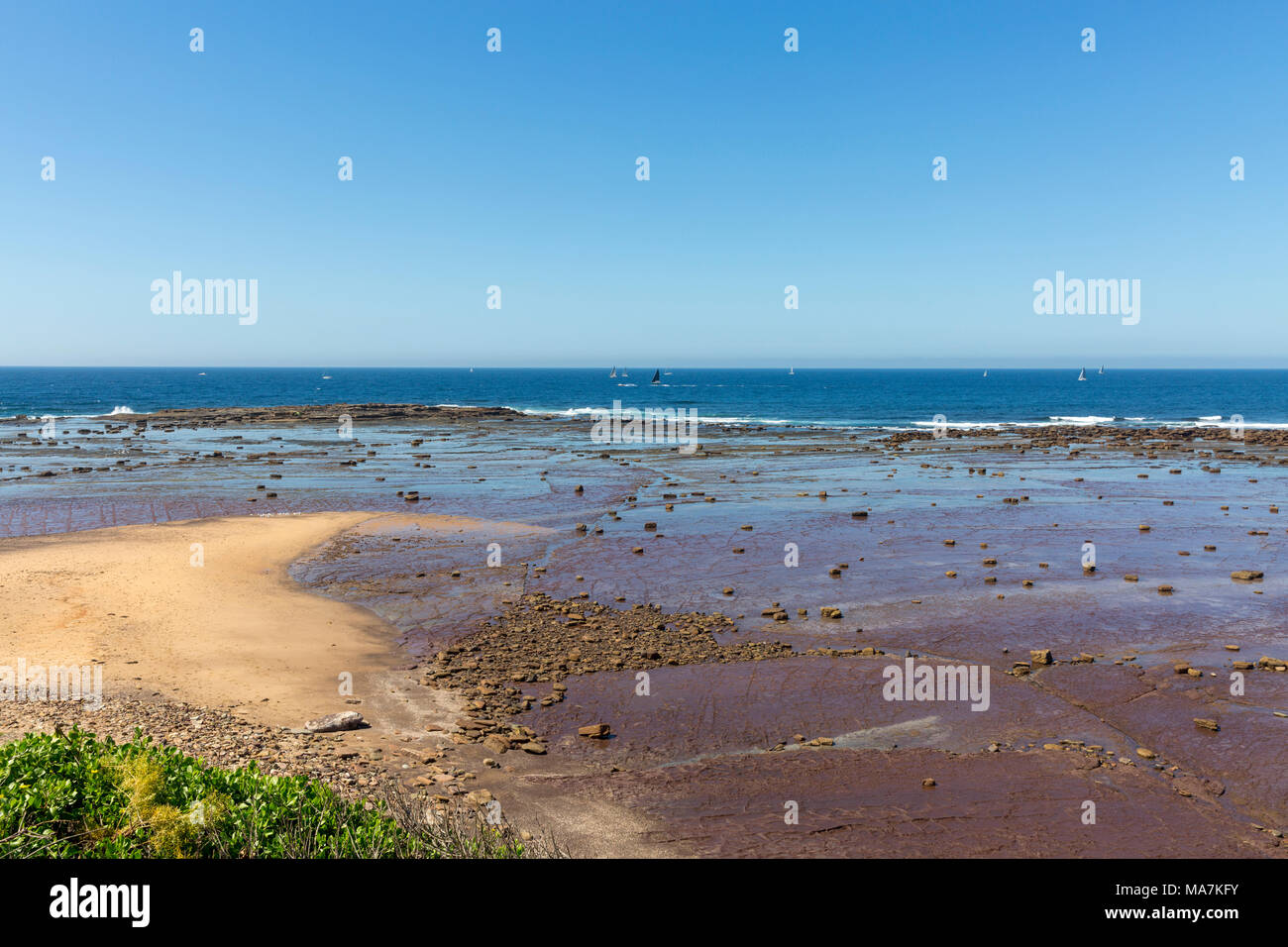 Long Reef point and aquatic reserve on Sydney northern beaches,New ...