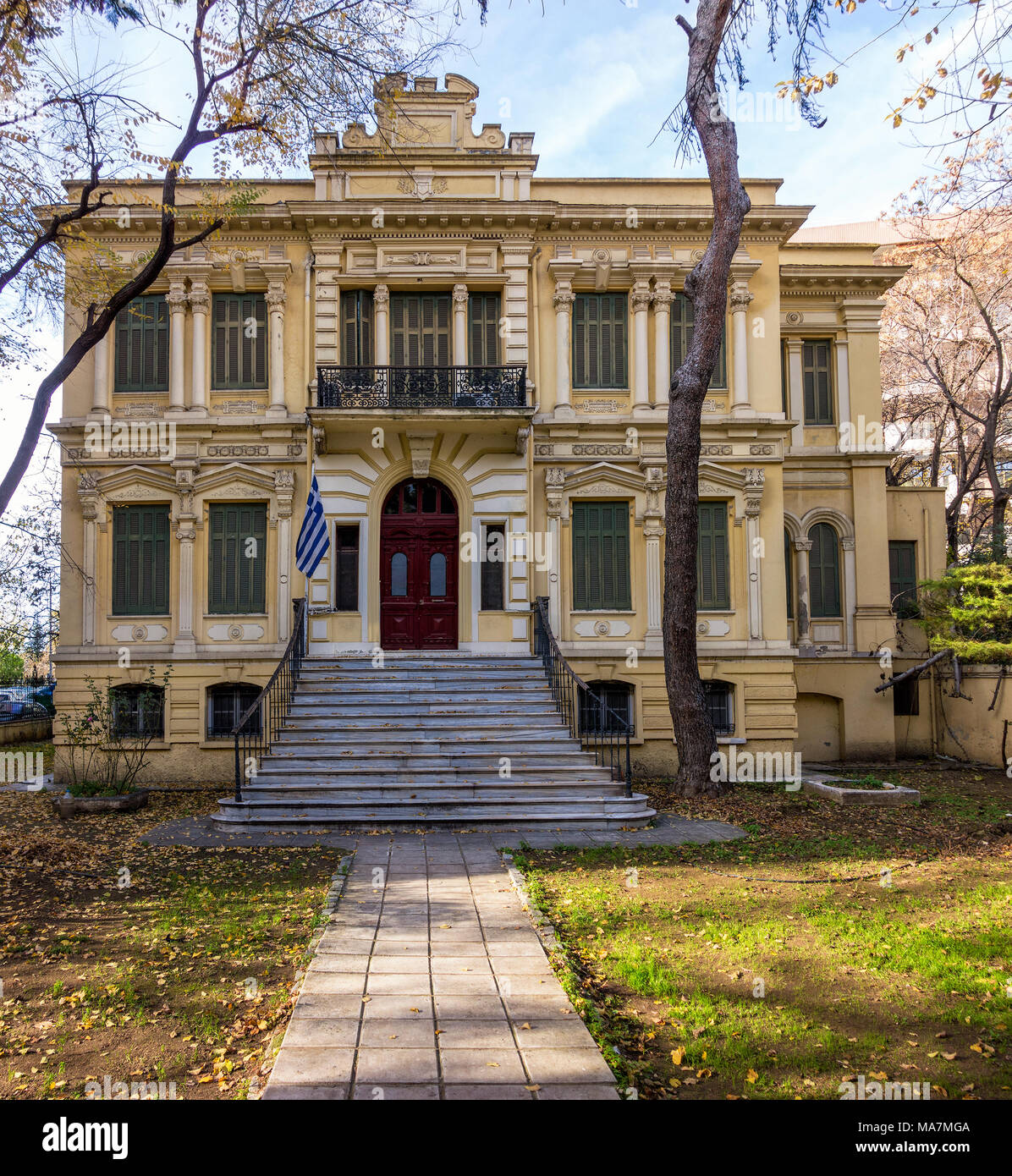 Old mansion hi-res stock photography and images - Alamy