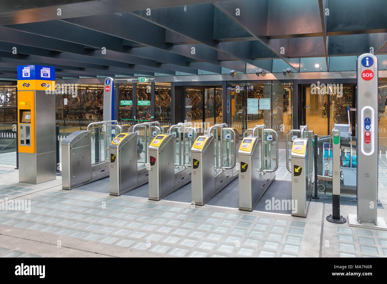 Entry gate to the platform hi-res stock photography and images - Alamy