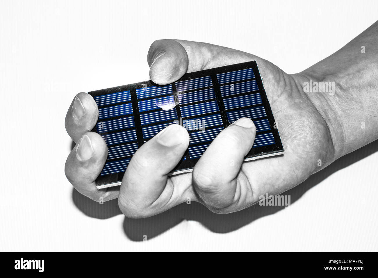 Solar cell circuit hi-res stock photography and images - Alamy