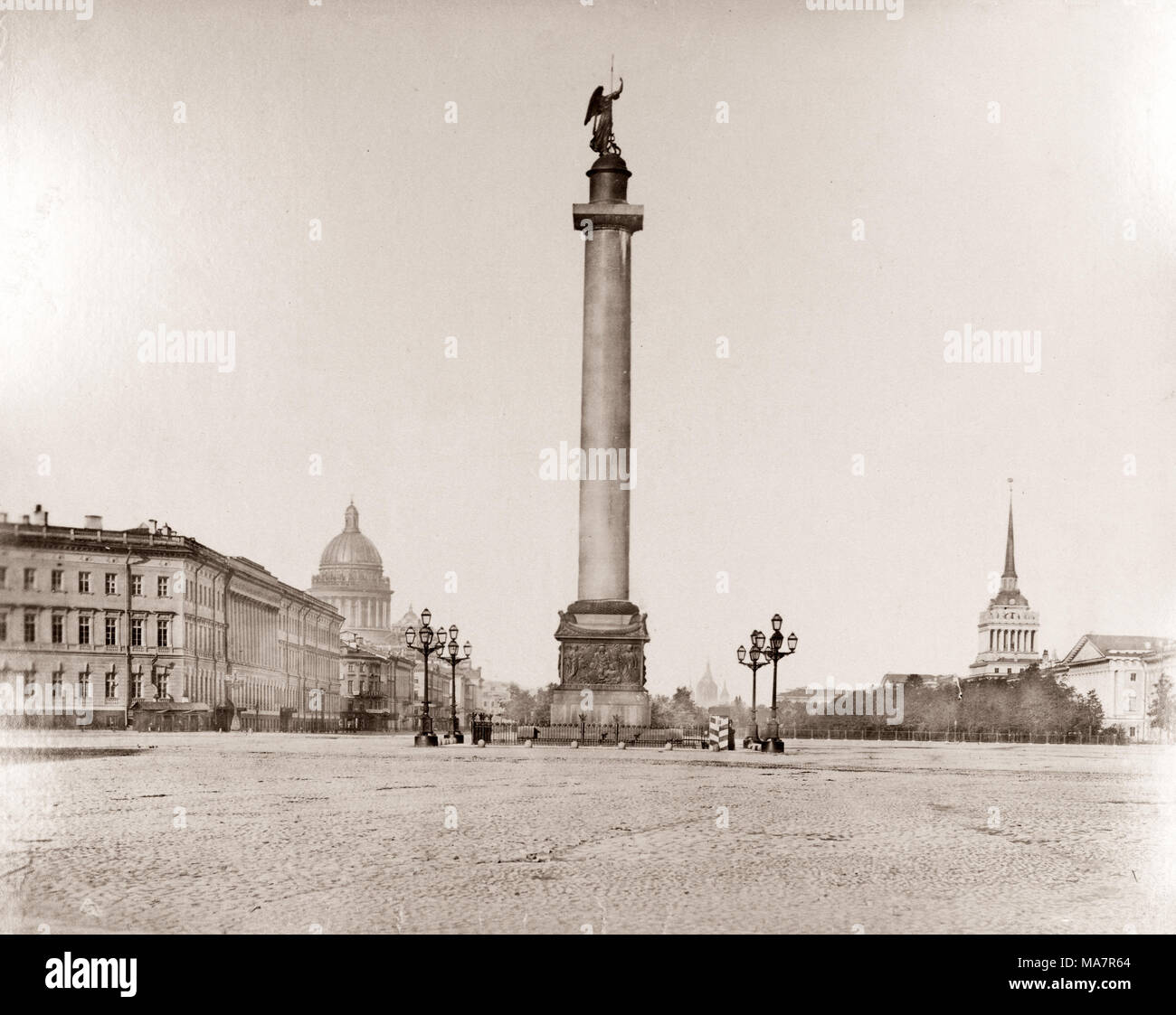 Alexandrian column hi-res stock photography and images - Alamy