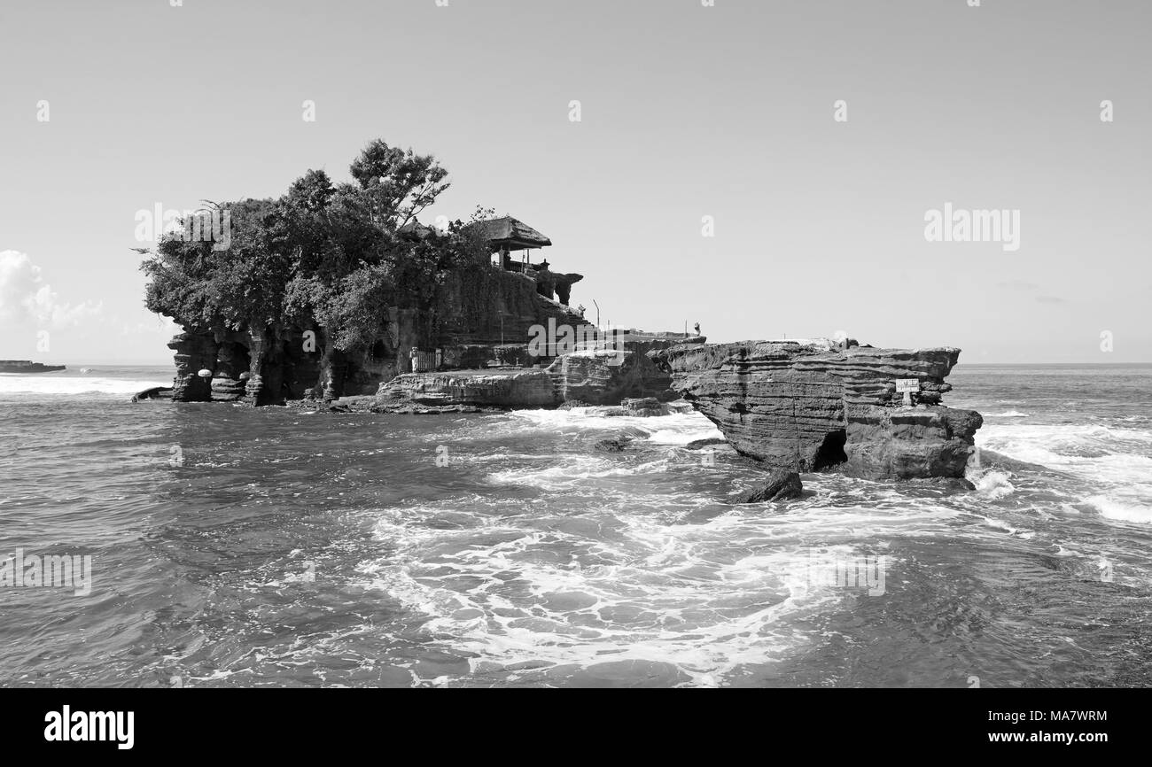 Temple on the water Black and White Stock Photos & Images - Alamy