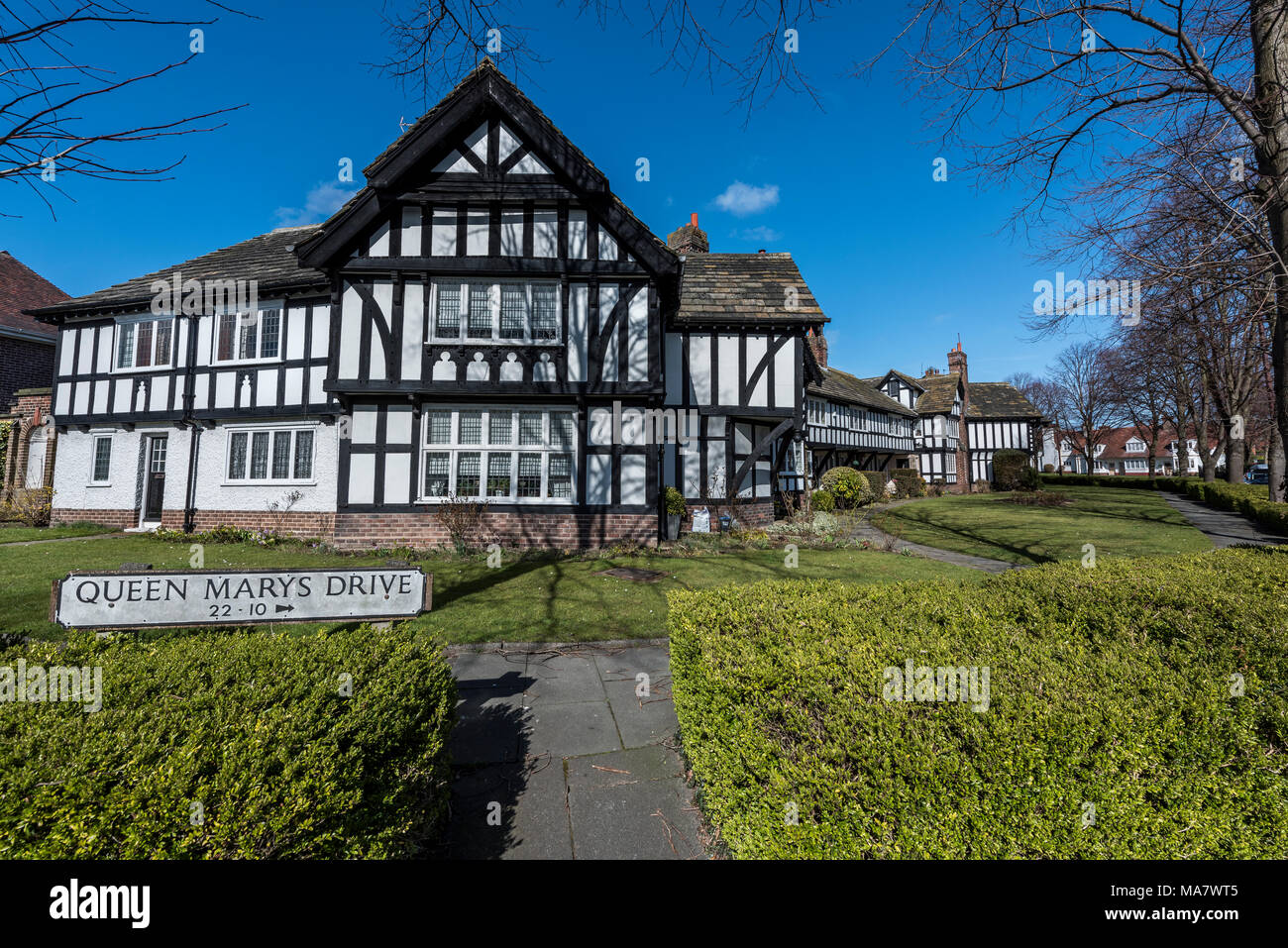 Buildings houses architecture hi-res stock photography and images - Alamy