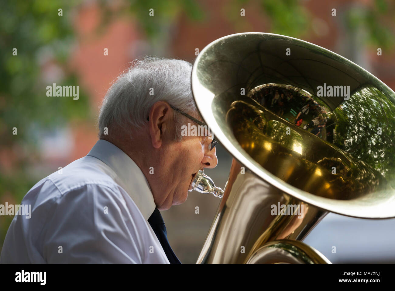 Man playing tuba hi-res stock photography and images - Alamy