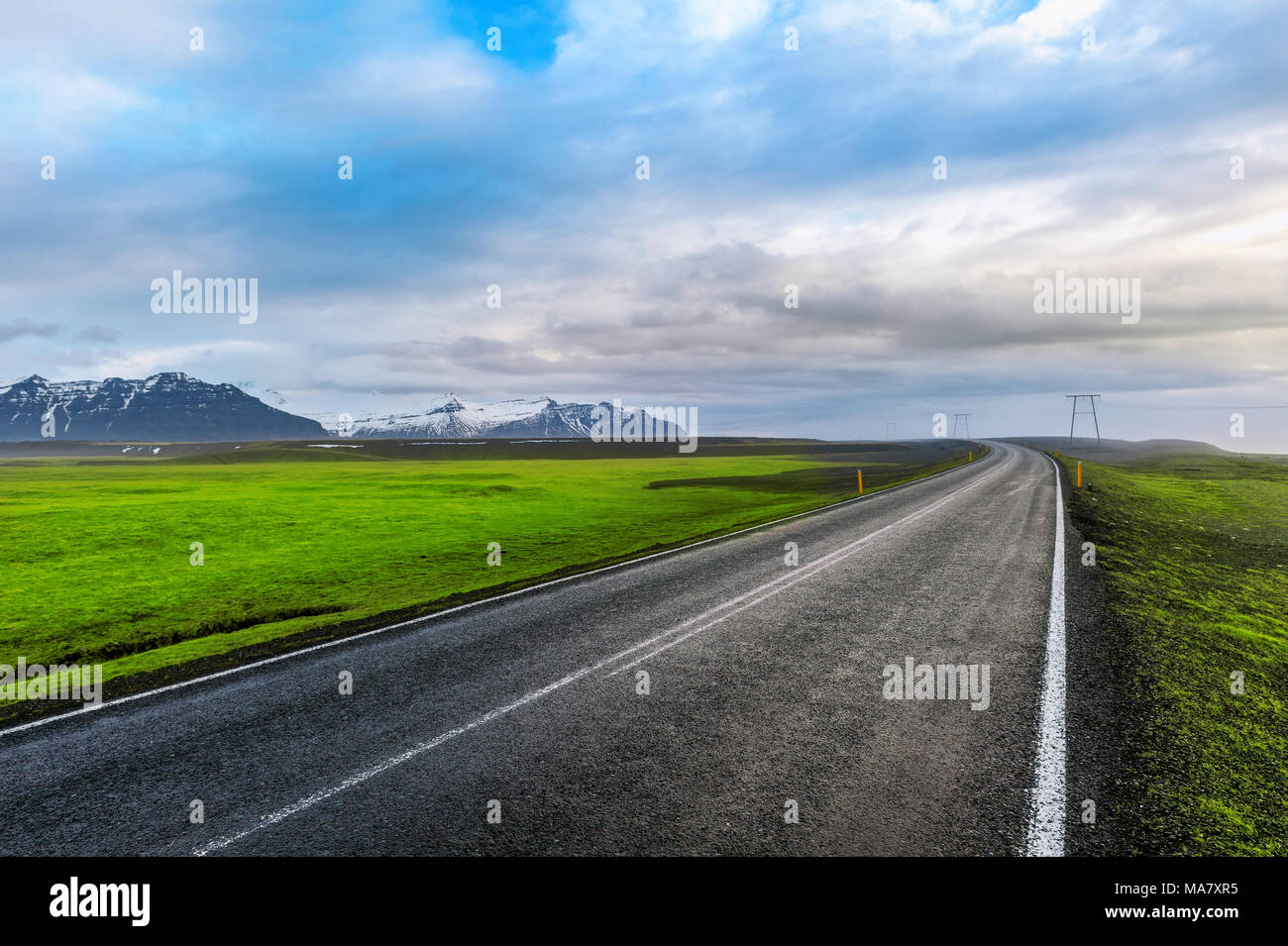 Driving a straight line hi-res stock photography and images - Alamy
