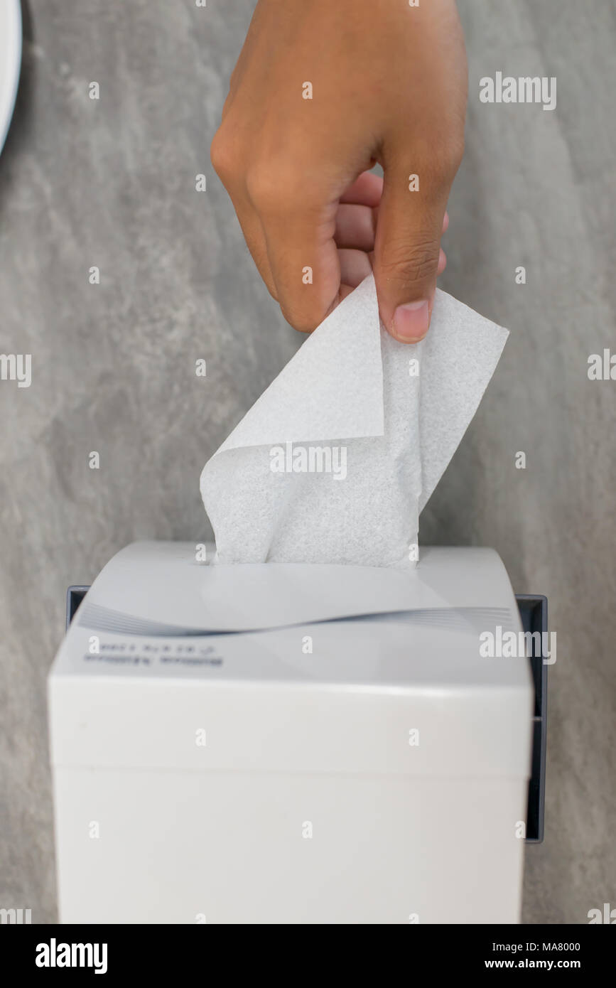 Wooden Tissue Box High Resolution Stock Photography and Images - Alamy