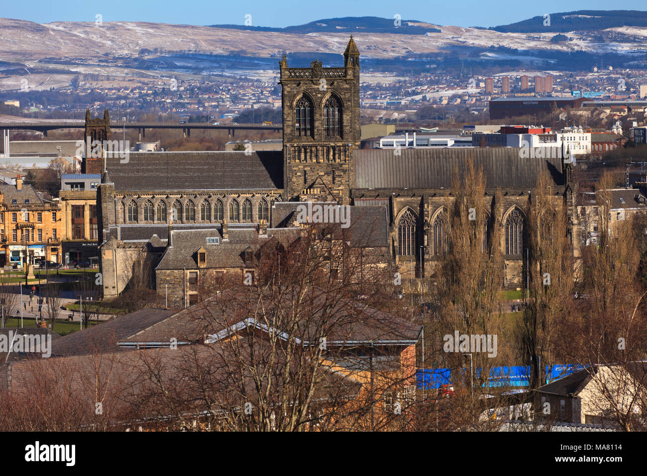 Paisley Abbey & Landmarks Scotland Stock Photo - Alamy