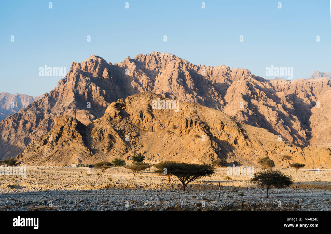Stunning desert mountain scenery of Jabal Jais in the United Arab ...