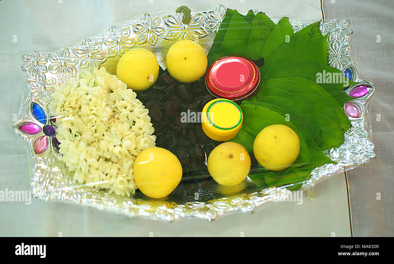 south indian heritage items on a hindu wedding day Stock Photo - Alamy