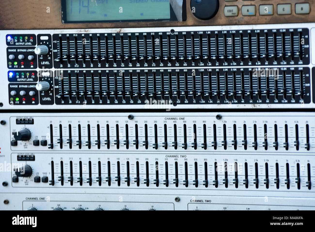 Extreme close up audio hi-res stock photography and images - Alamy