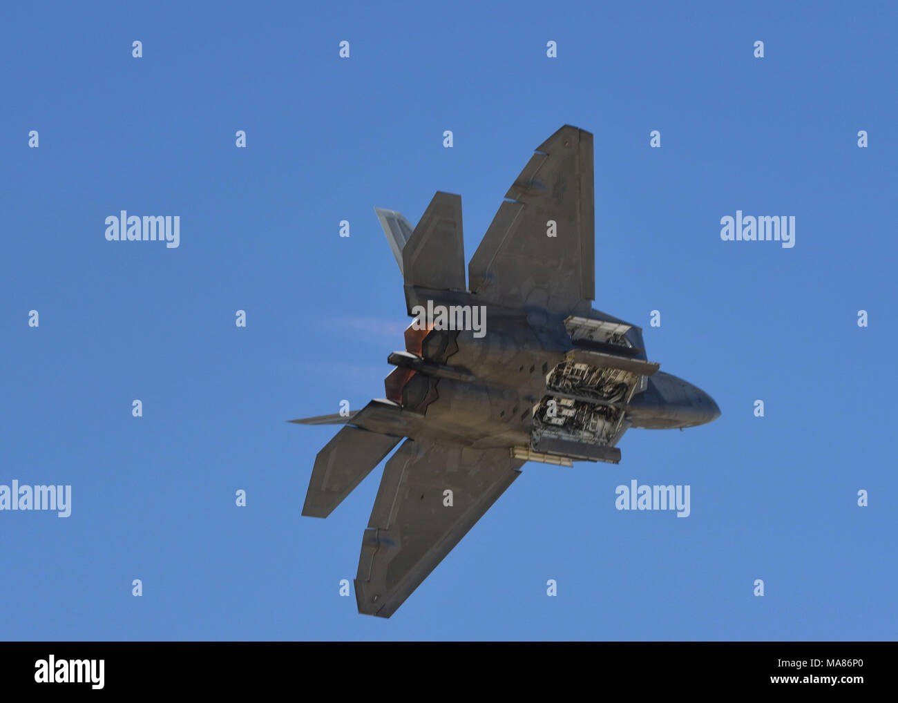 Commander of the u s air force f 22 raptor demonstration team hi-res ...