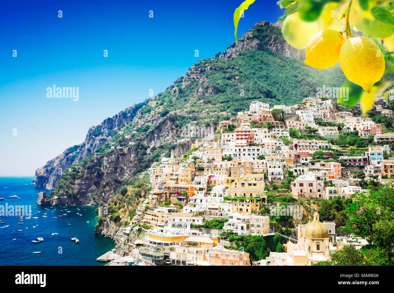 Lemons positano amalfi coast amalfi hi-res stock photography and images ...