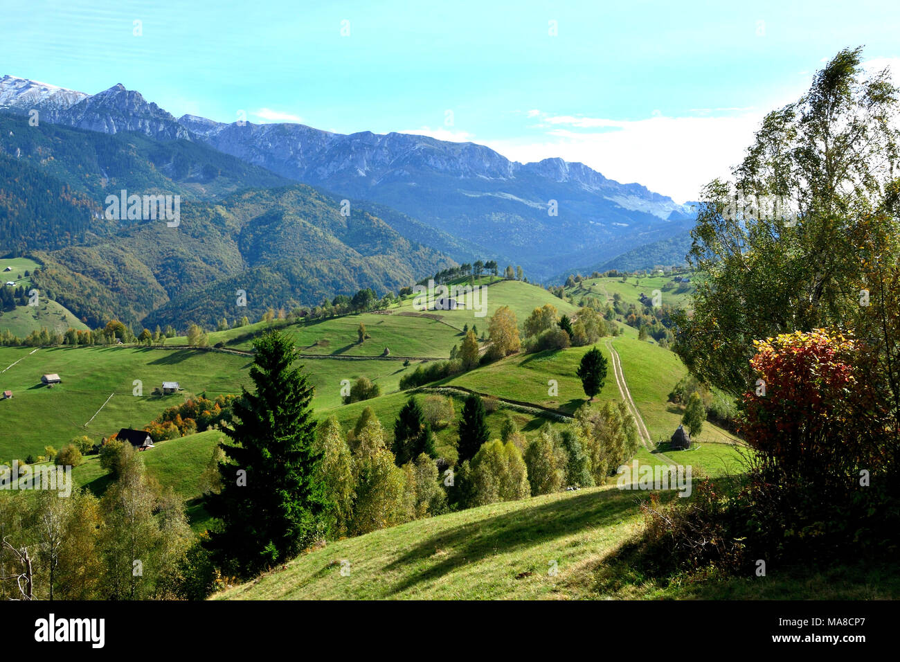 Traditional romanian farming hi-res stock photography and images - Alamy