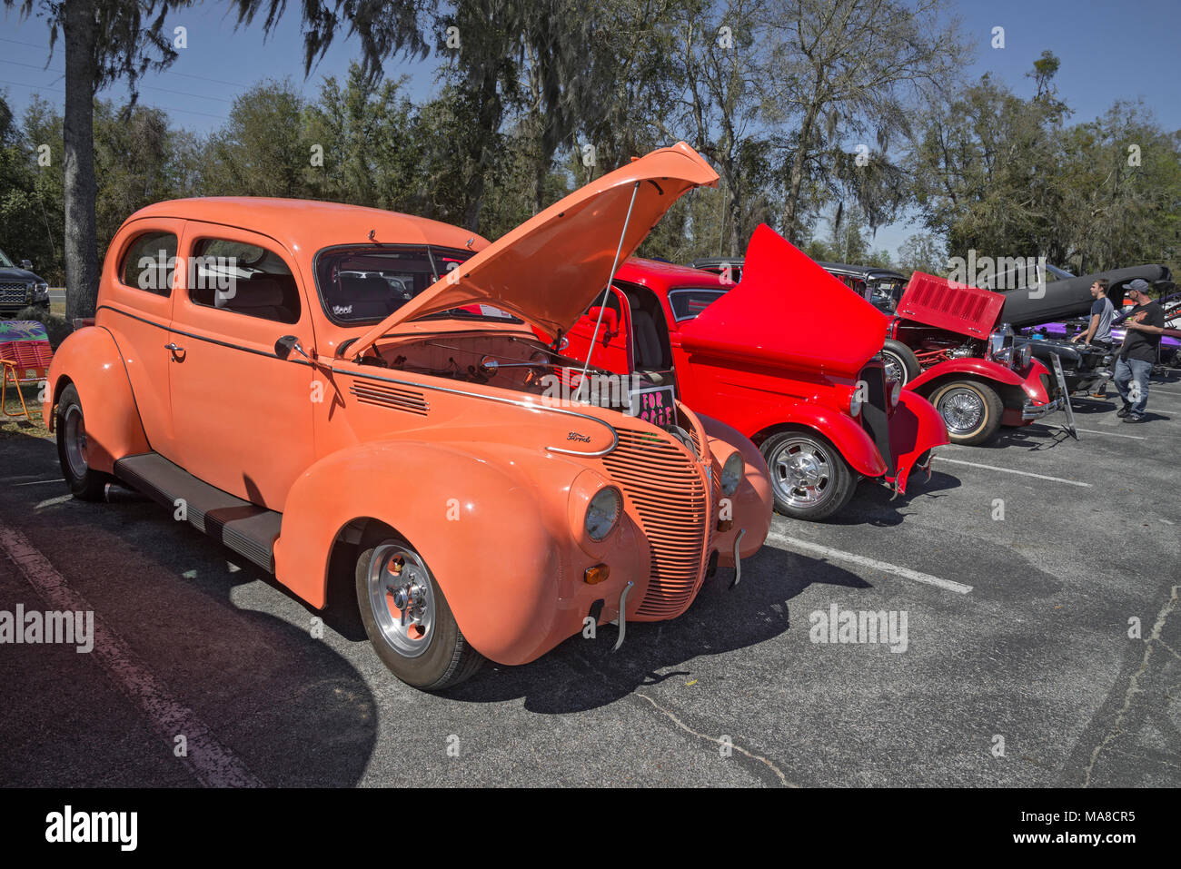 Vintage ford v8 motor car hi-res stock photography and images - Alamy