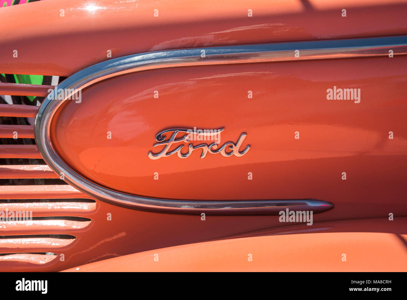 Vintage ford v8 motor car hi-res stock photography and images - Alamy