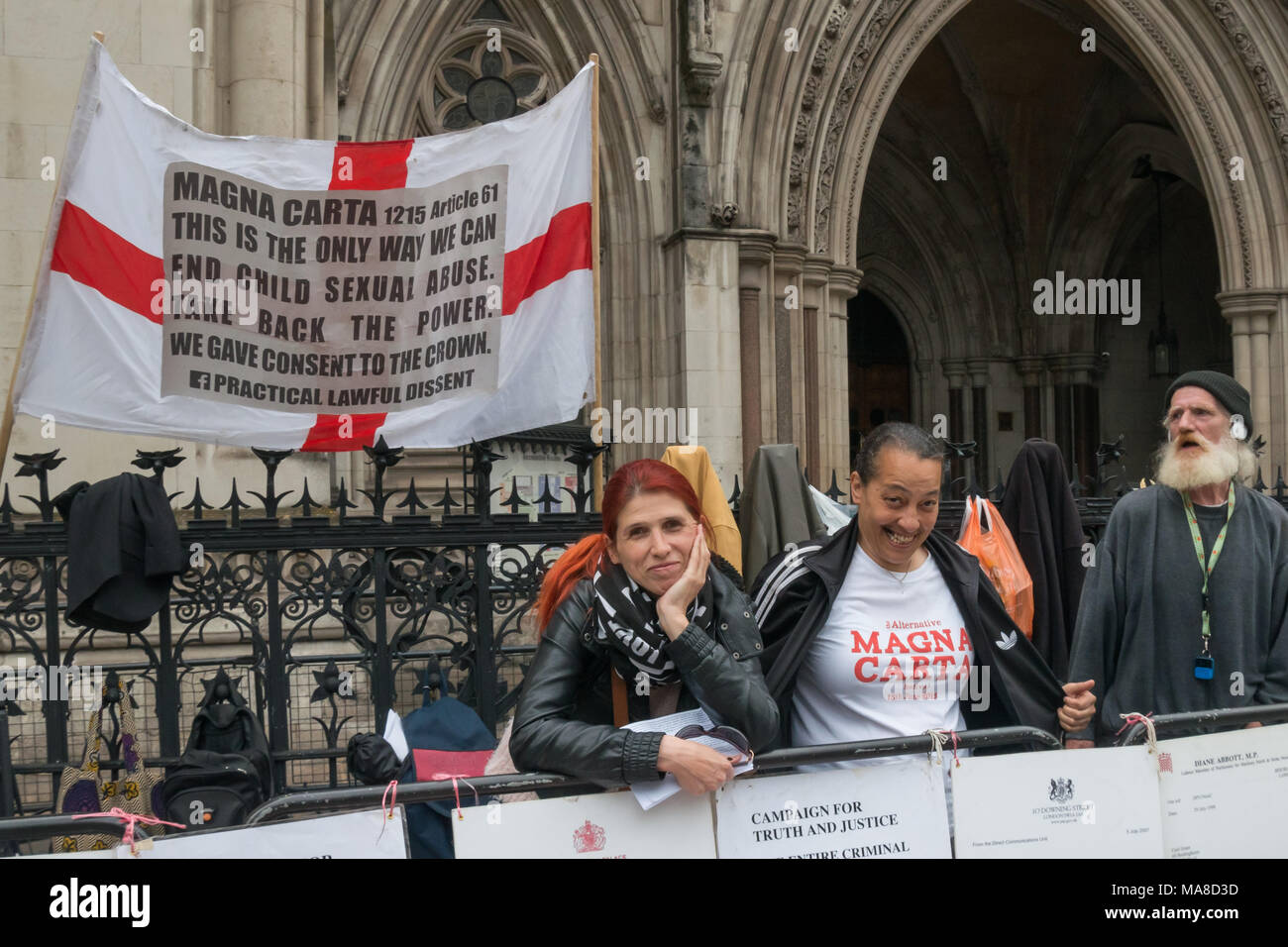 Carta opus hi-res stock photography and images - Alamy