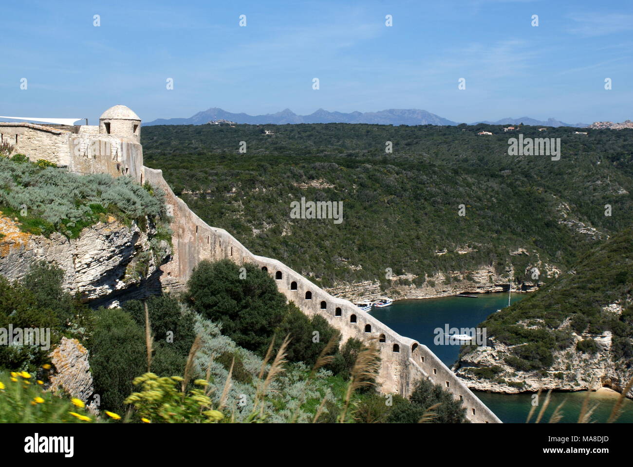Bonifacio citadel walls, Bonifacio, Corsica, France Stock Photo - Alamy