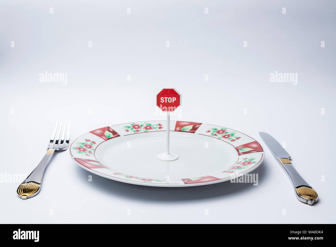 Knife And Fork Sign High Resolution Stock Photography and Images - Alamy