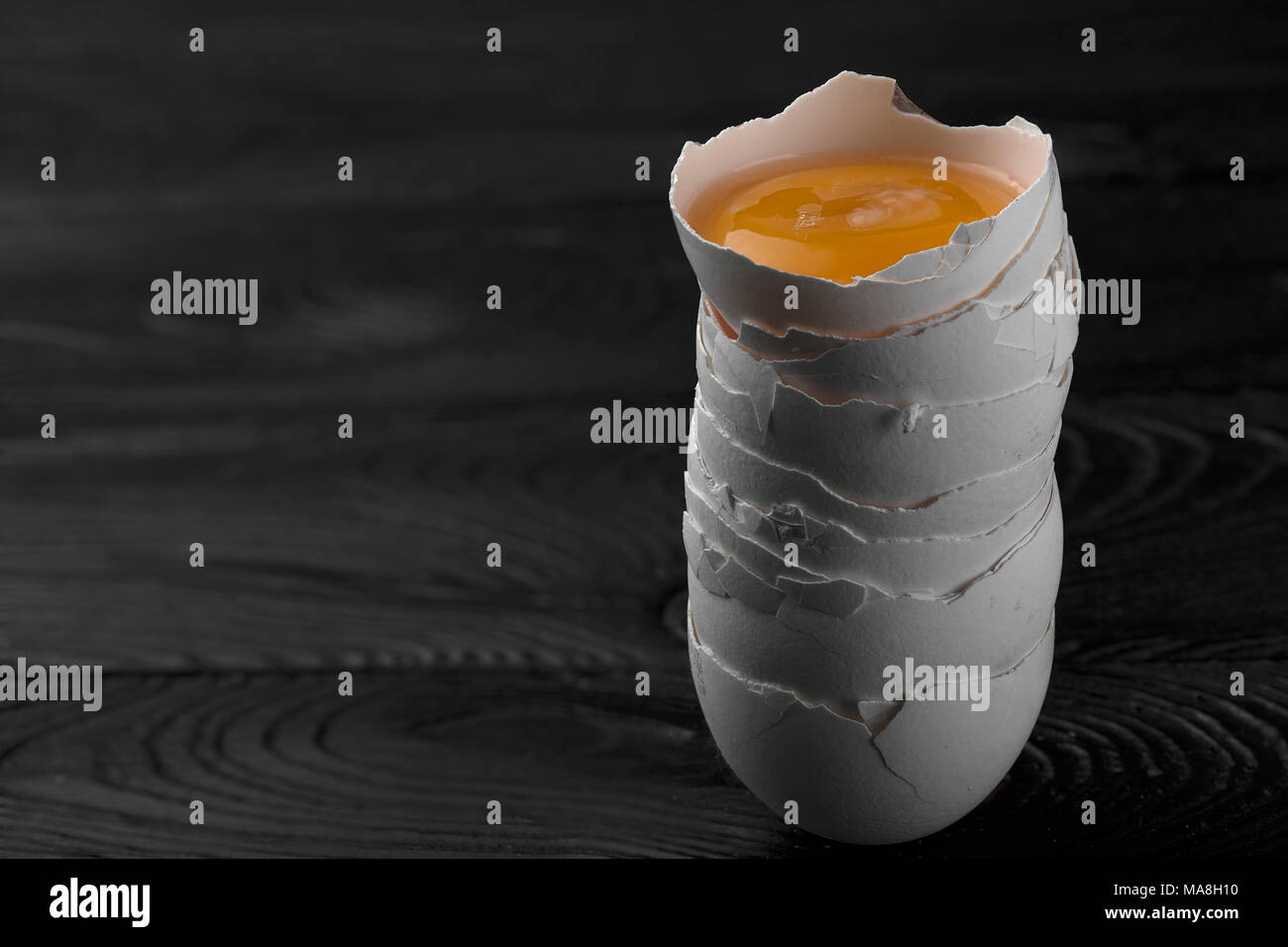 Egg yolk in the shell Stock Photo - Alamy