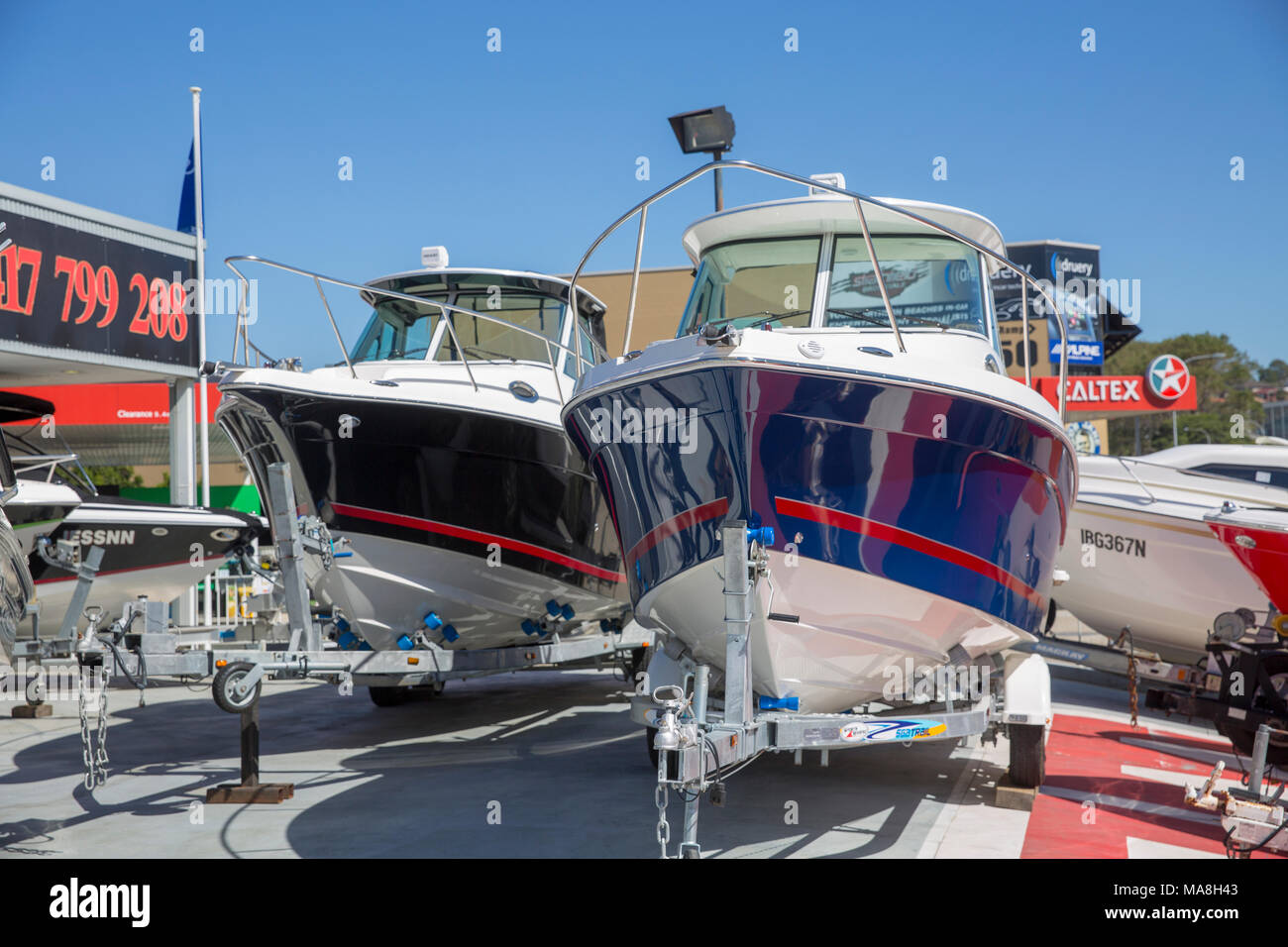 Second hand boats hi-res stock photography and images - Alamy