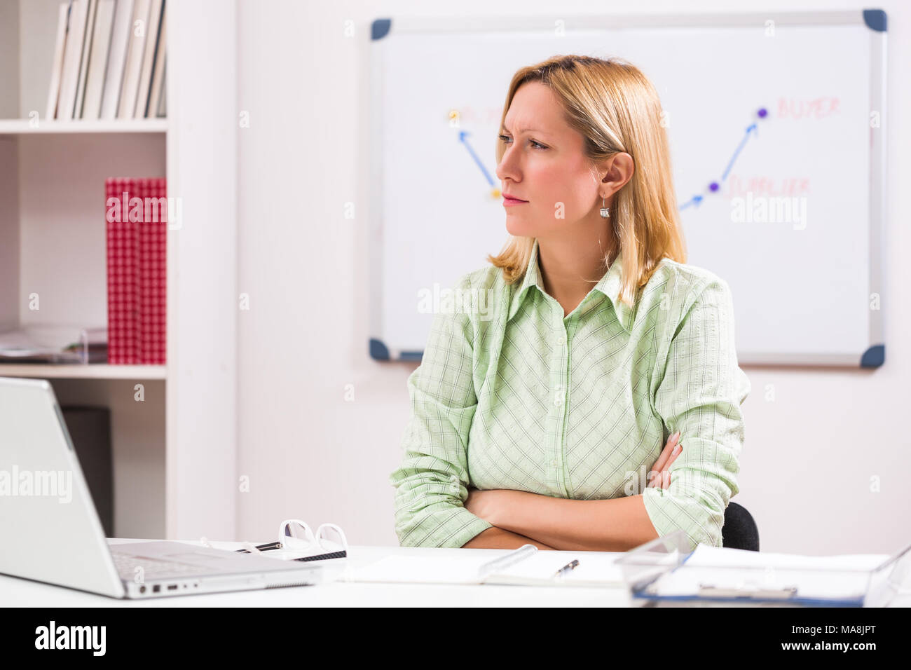 Refusing woman work hi-res stock photography and images - Alamy