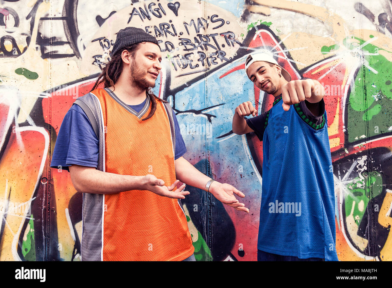 Ghetto background with dog hi-res stock photography and images - Alamy