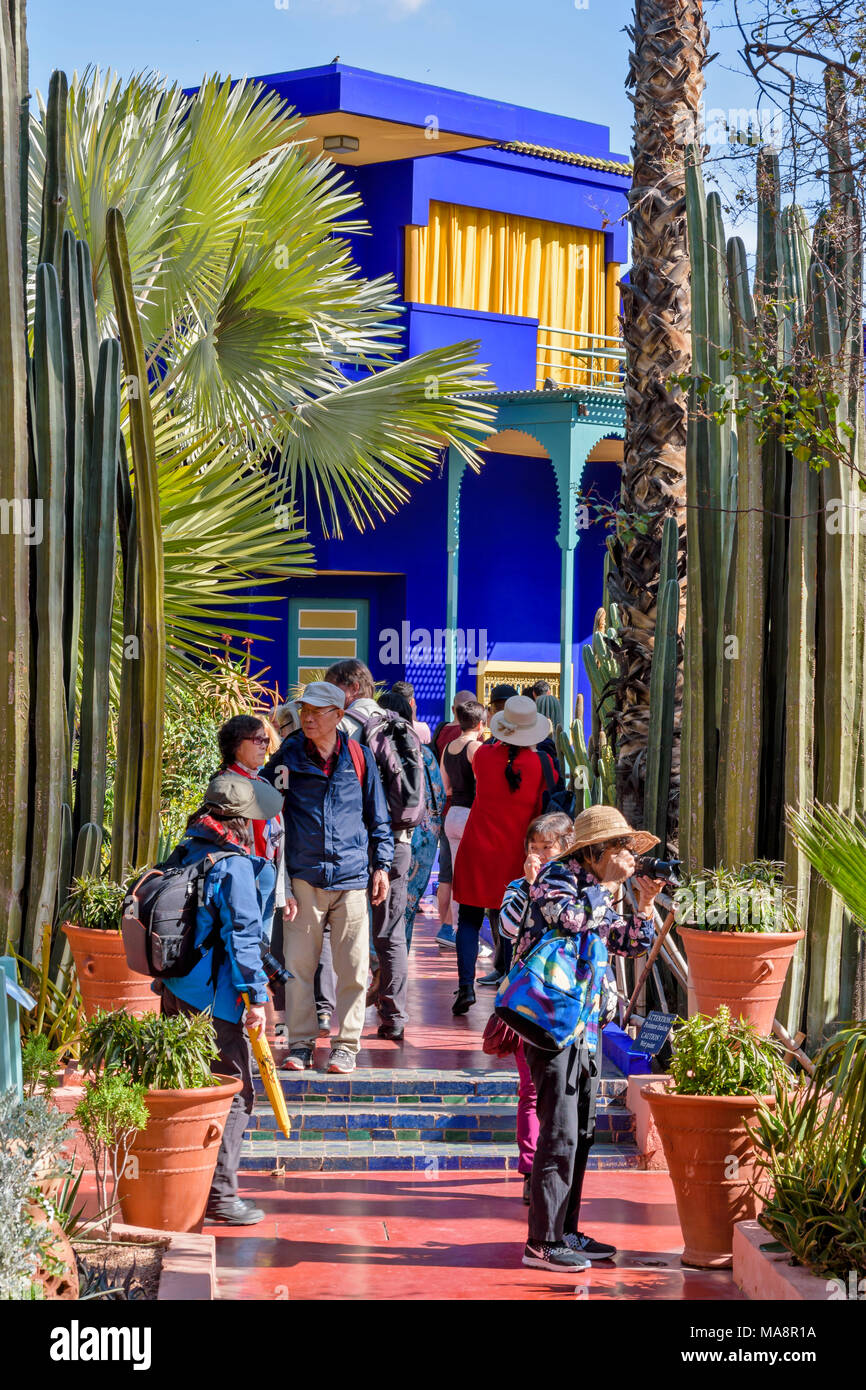 Yves saint laurent marrakech crowd hi-res stock photography and images ...