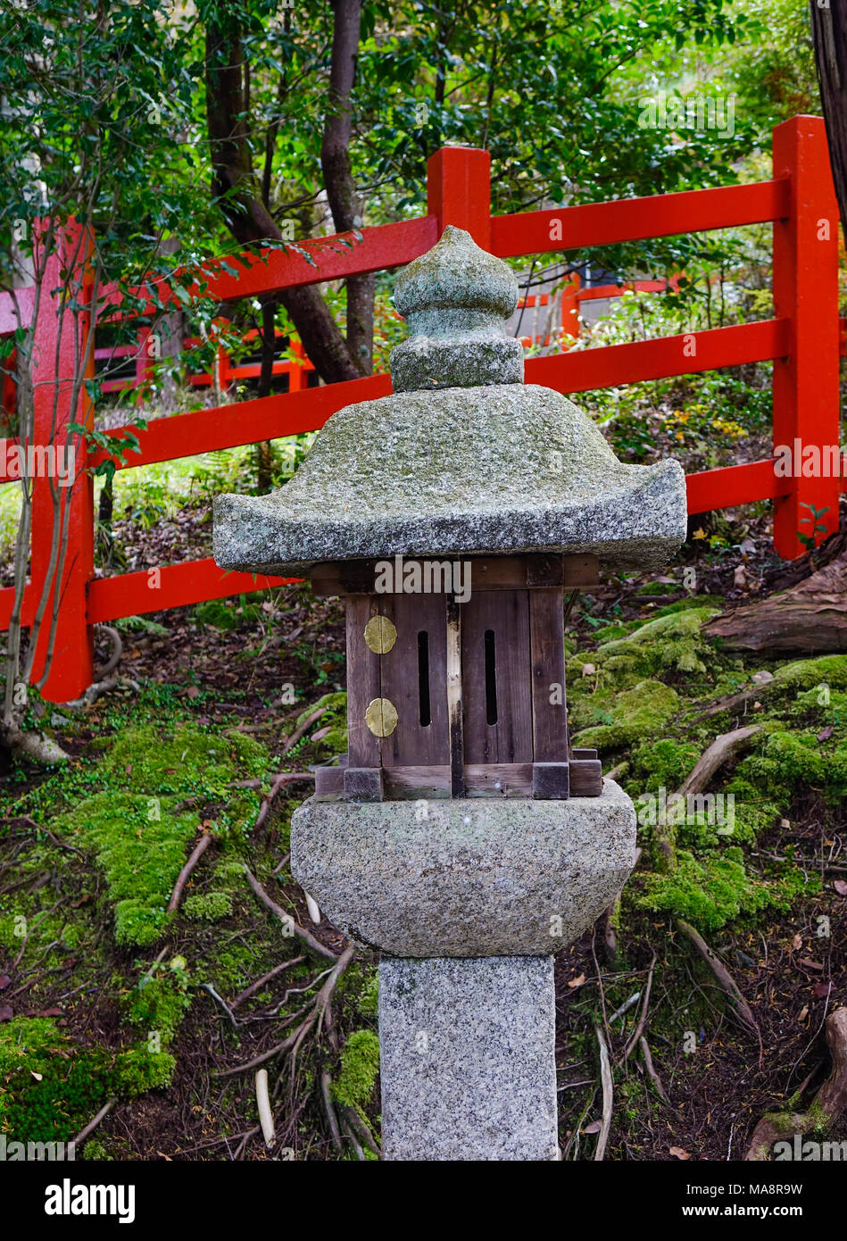 Japanese stone lantern at garden in Kyoto, Japan Stock Photo - Alamy