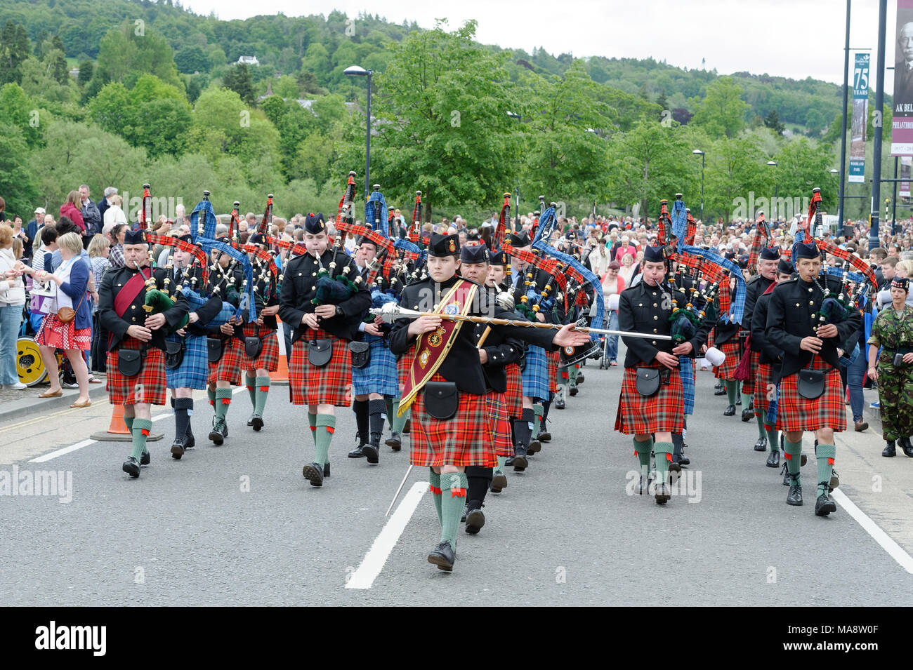 Perth Diamond Jubilee 1000 Pipers' Parade Stock Photo - Alamy