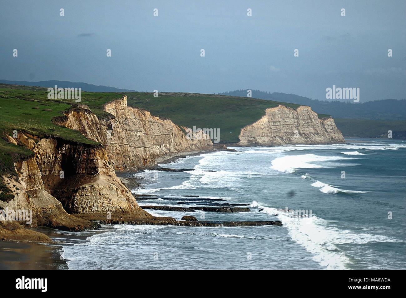 Drakes bay hi-res stock photography and images - Alamy