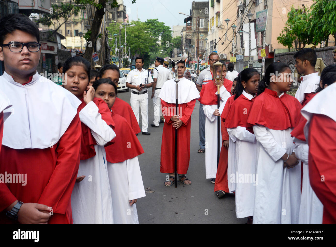 Kolkata, India. 30th Mar, 2018. Indian Christian takes part in a ...