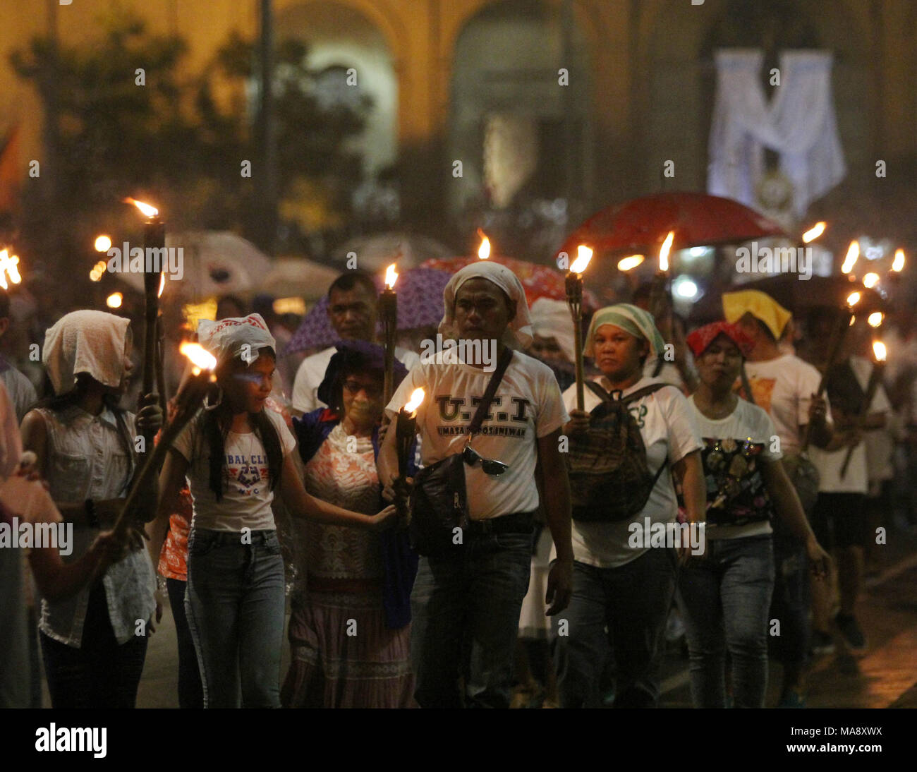 Pasay City, Philippines, 30 Mar 2018. Filipino Catholics participate in ...