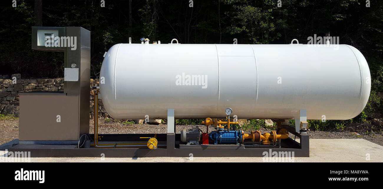 How Big Are Gas Station Fuel Tanks at William Ashbolt blog