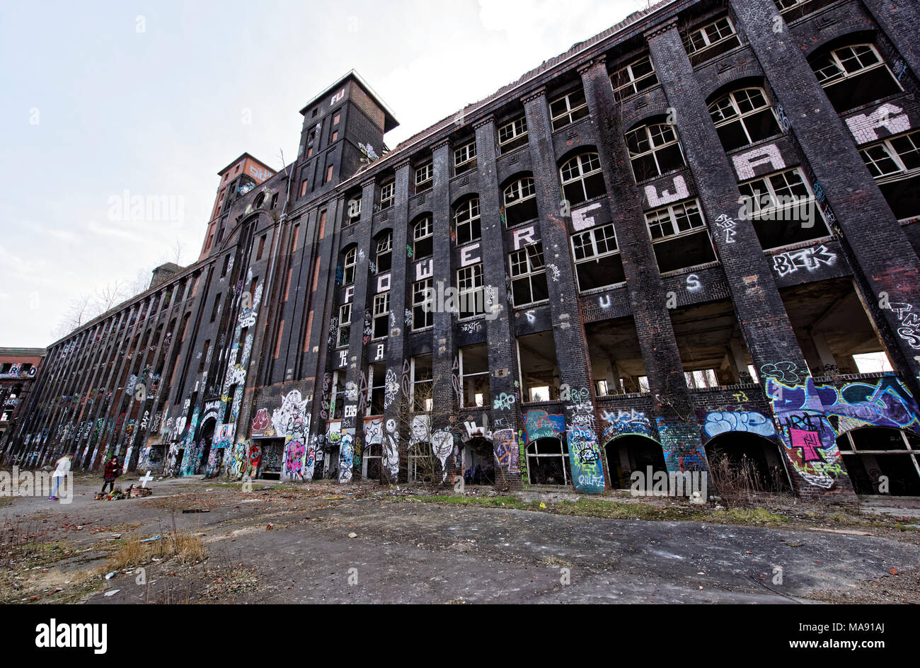 Continental Werk Limmer 2018.Lost Places Continental .Workplace ...