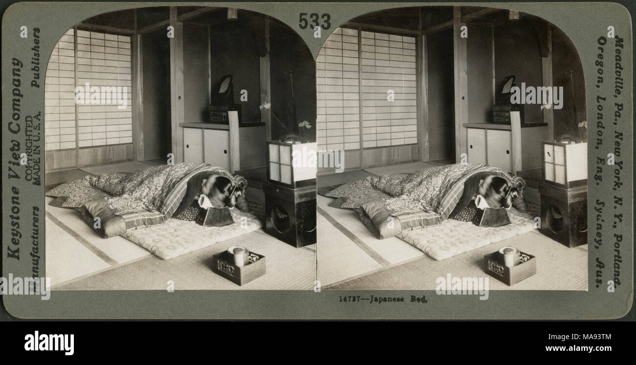 Traditional japanese bed hi-res stock photography and images - Alamy