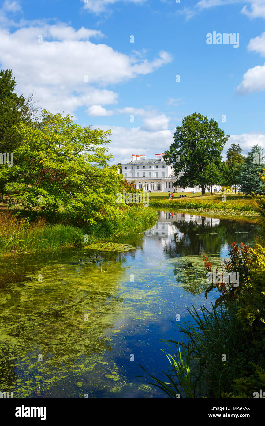 Frogmore Estate High Resolution Stock Photography and Images - Alamy