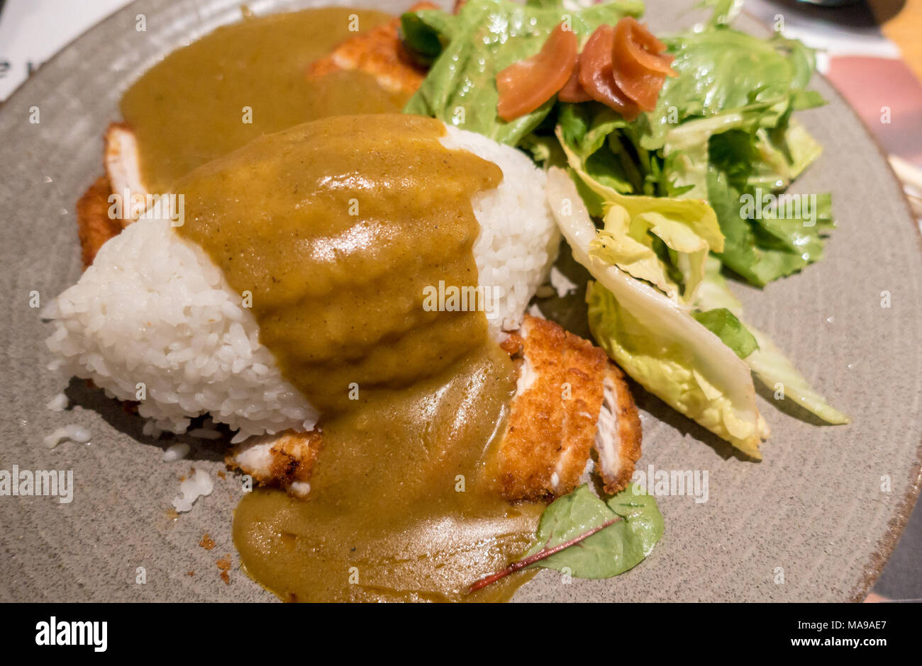 Side view of chicken hi-res stock photography and images - Alamy