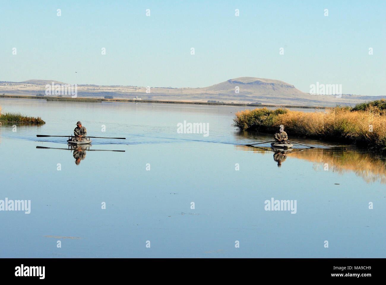 Skull boat hi-res stock photography and images - Alamy