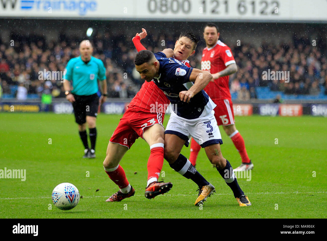 Joe lolley of nottingham forest battles hi-res stock photography and ...