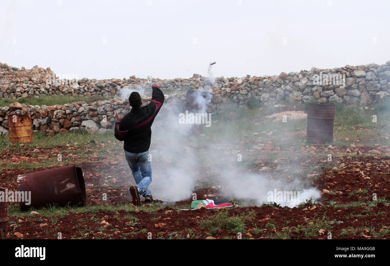 Land back protest hi-res stock photography and images - Alamy