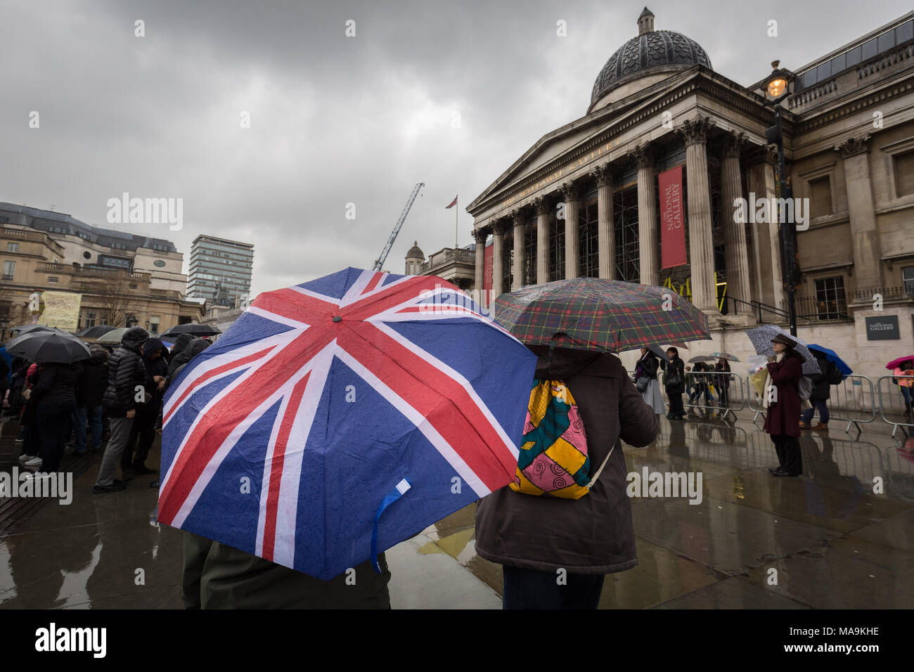 Flag in the rain hi-res stock photography and images - Alamy