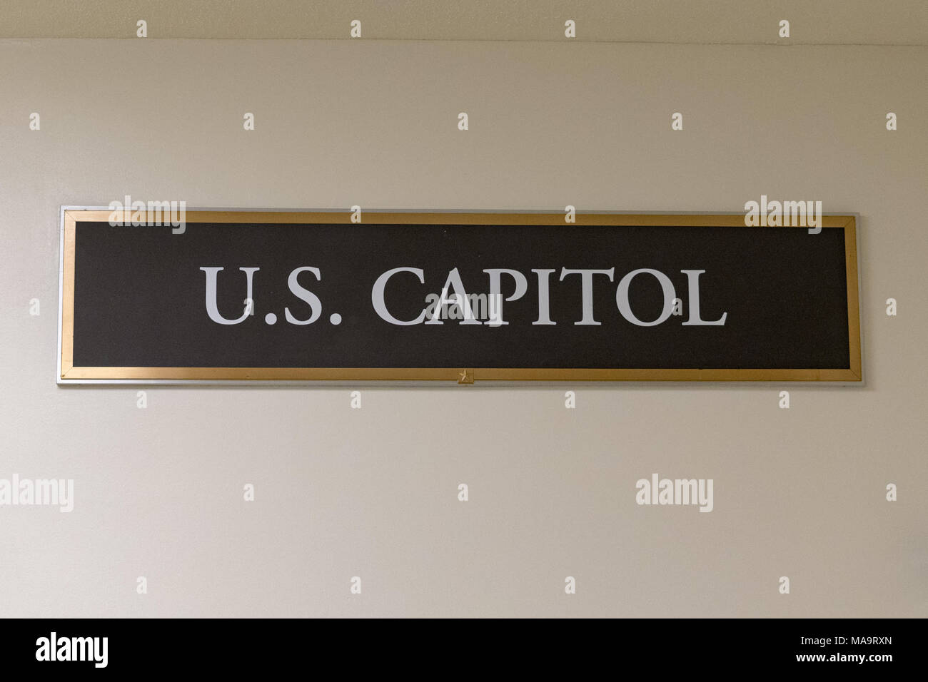 Inside u s senate washington hi-res stock photography and images - Alamy