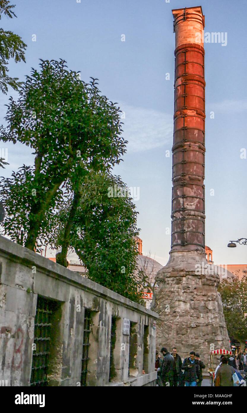 Burnt column istanbul hi-res stock photography and images - Alamy